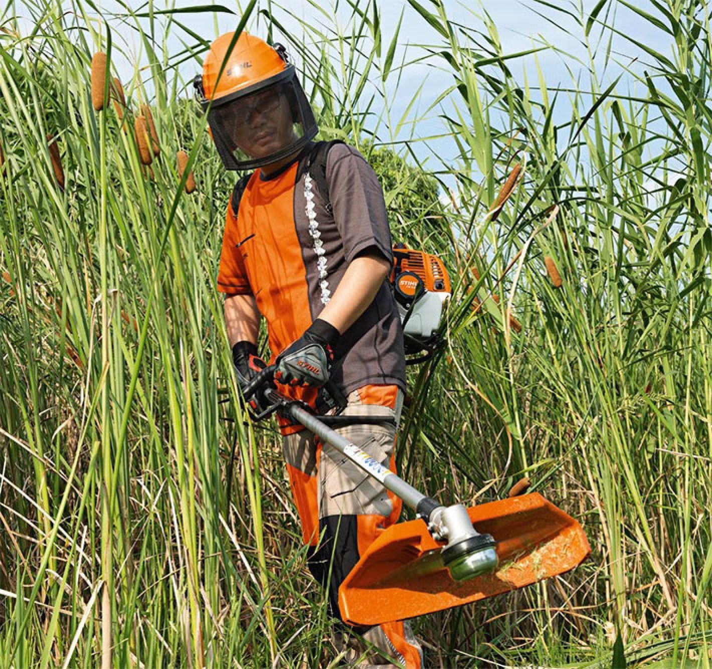 Desbrozadora Stihl FS 230 - STIHL MASTER